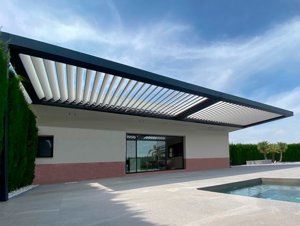 Montaje Pérgola bioclimática en 3 horas - Teyco